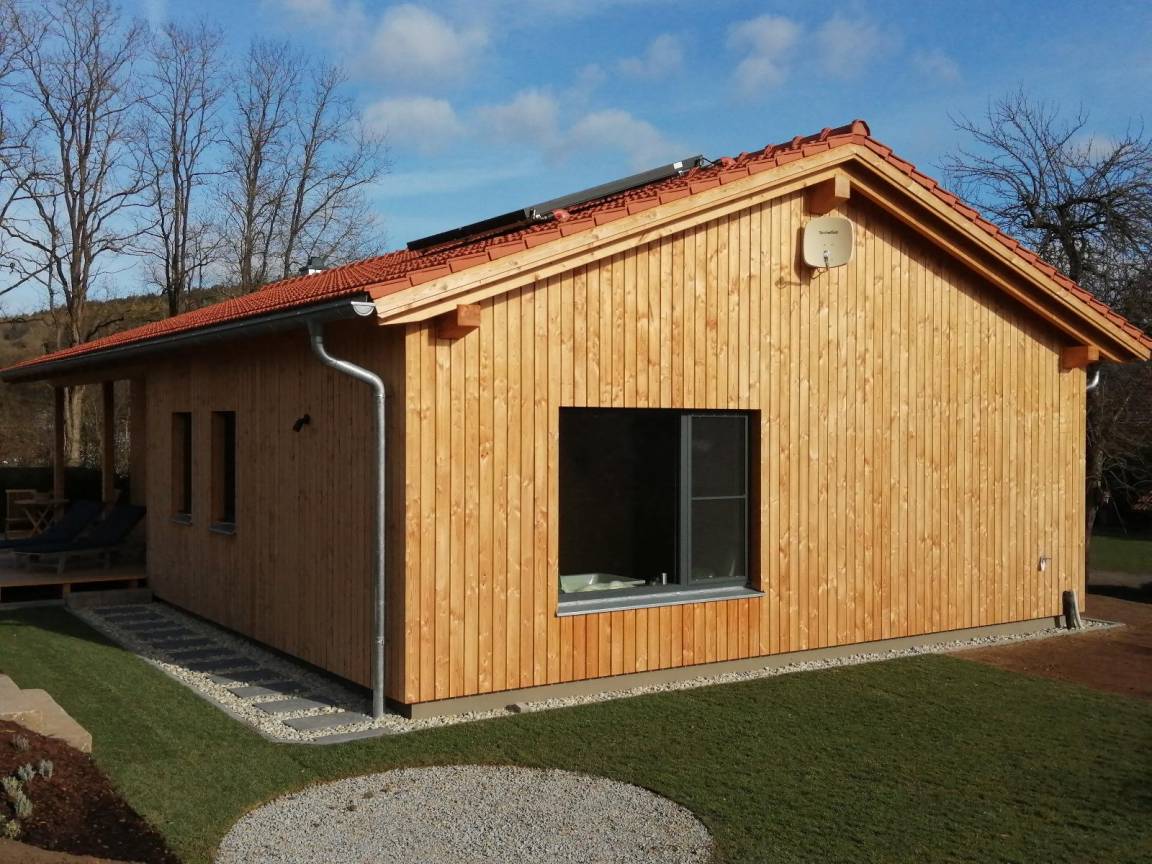Chalet ∙ 1 Schlafzimmer ∙ 2 Gäste - Viechtach