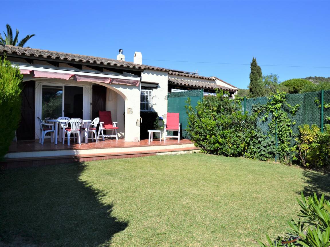 55 M² House ∙ 1 Bedroom ∙ 2 Guests - Peratallada