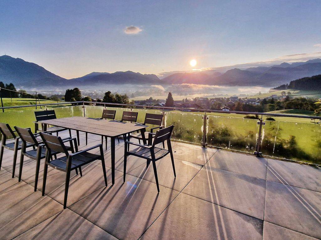 168 M² Ferienhaus ∙ 4 Schlafzimmer ∙ 8 Gäste - Balderschwang