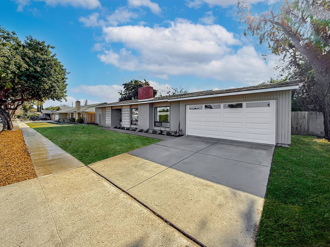 182 M² House ∙ 4 Bedrooms ∙ 1 Guest - Thousand Oaks, CA