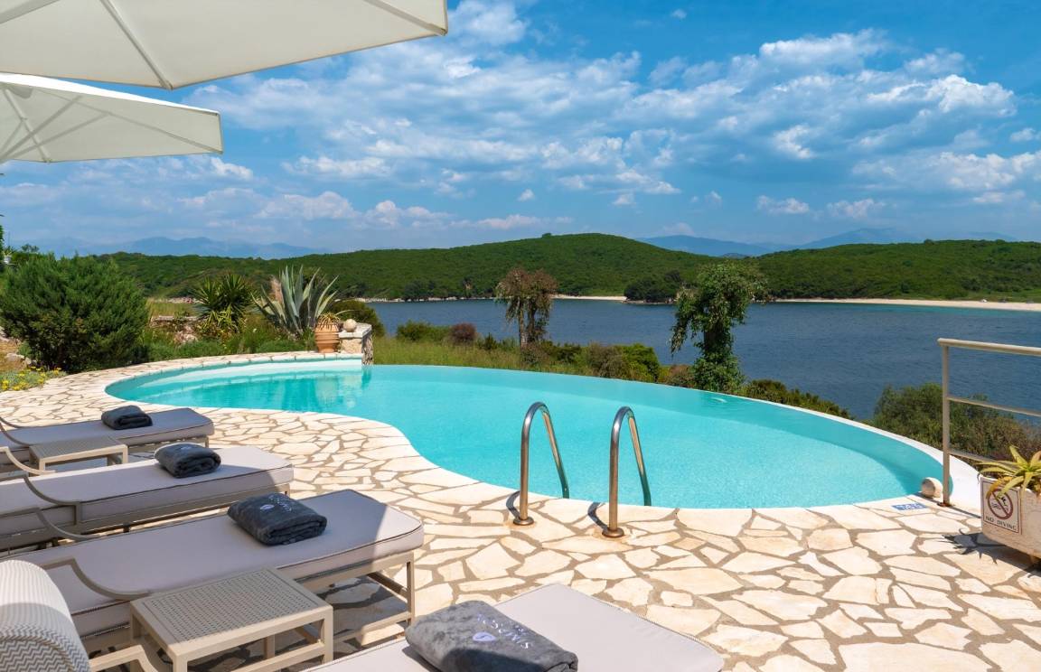 Villa ∙ 3 Habitaciones ∙ 6 Huéspedes - Sarandë