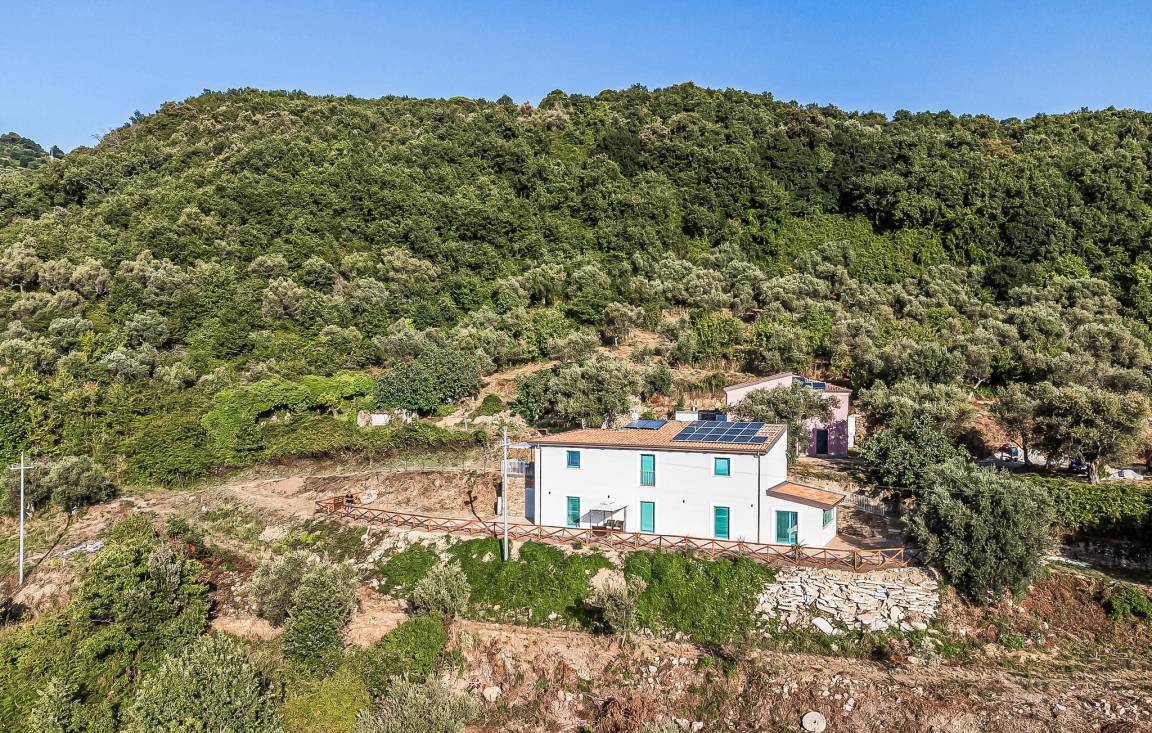 150 M² Ferienhaus ∙ 3 Schlafzimmer ∙ 6 Gäste - Agropoli