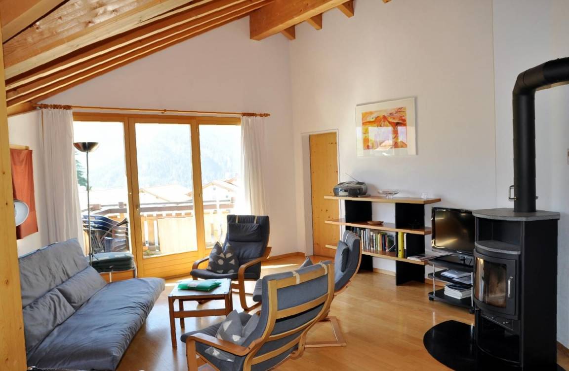 81 M² Ferienwohnung ∙ 2 Schlafzimmer ∙ 4 Gäste - Tarasp