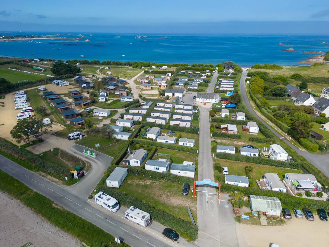 37 M² Camping ∙ 4 Chambres ∙ 10 Personnes - Roscoff