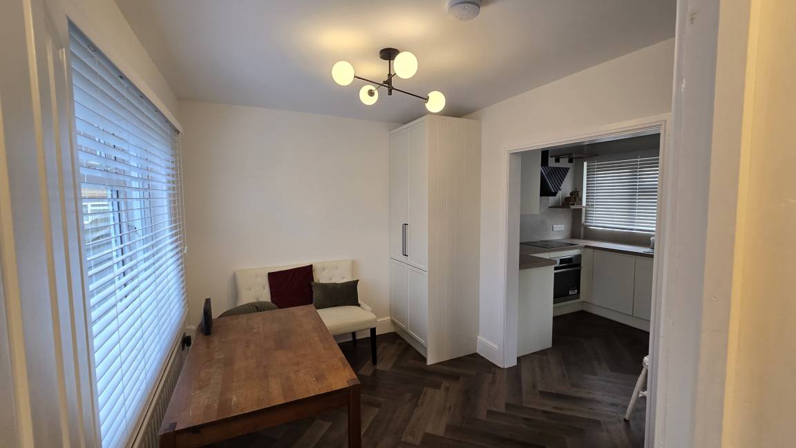 House ∙ 4 Bedrooms ∙ 7 Guests - Harrow
