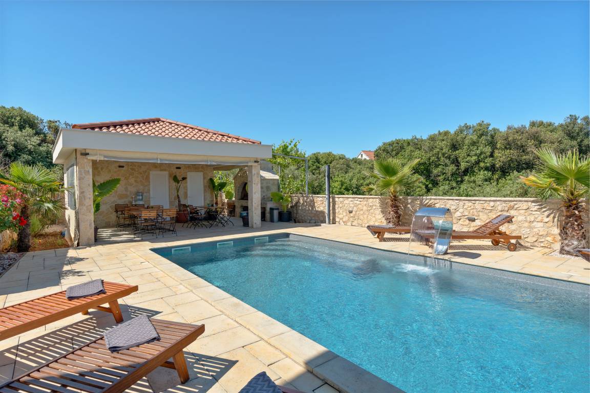 70 M² Apartment ∙ 2 Bedrooms ∙ 4 Guests - Nin