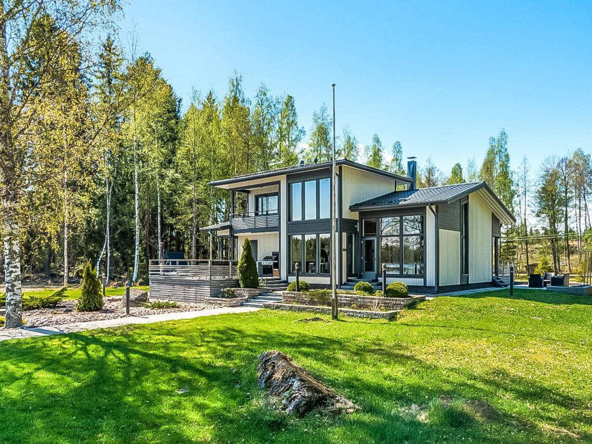 125 M² House ∙ 2 Bedrooms ∙ 6 Guests - Pori