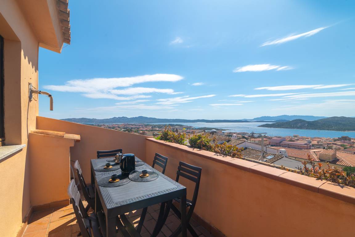 120 M² Casa Vacanza ∙ 4 Camere Da Letto ∙ 8 Ospiti - La Maddalena