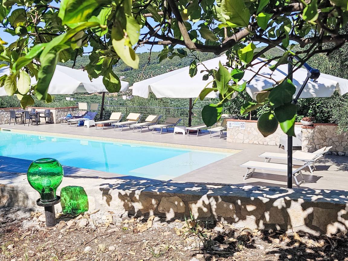 51 M² Huoneisto ∙ 1 Makuuhuone ∙ 4 Vierasta - Peschici
