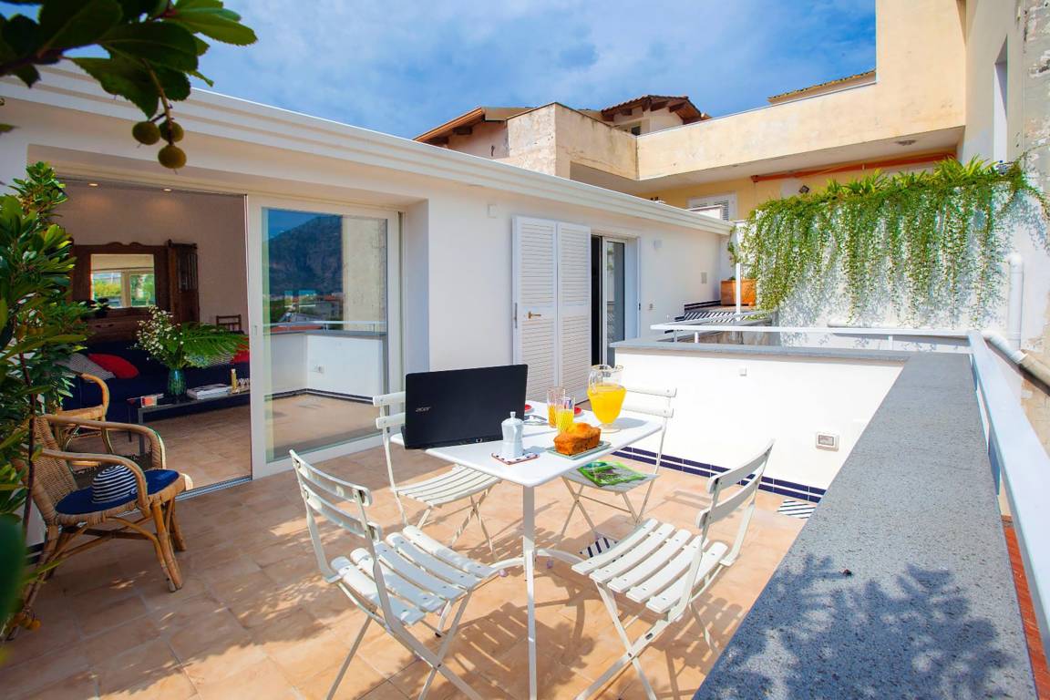 80 M² Apartment ∙ 2 Bedrooms ∙ 4 Guests - Sant'Agnello