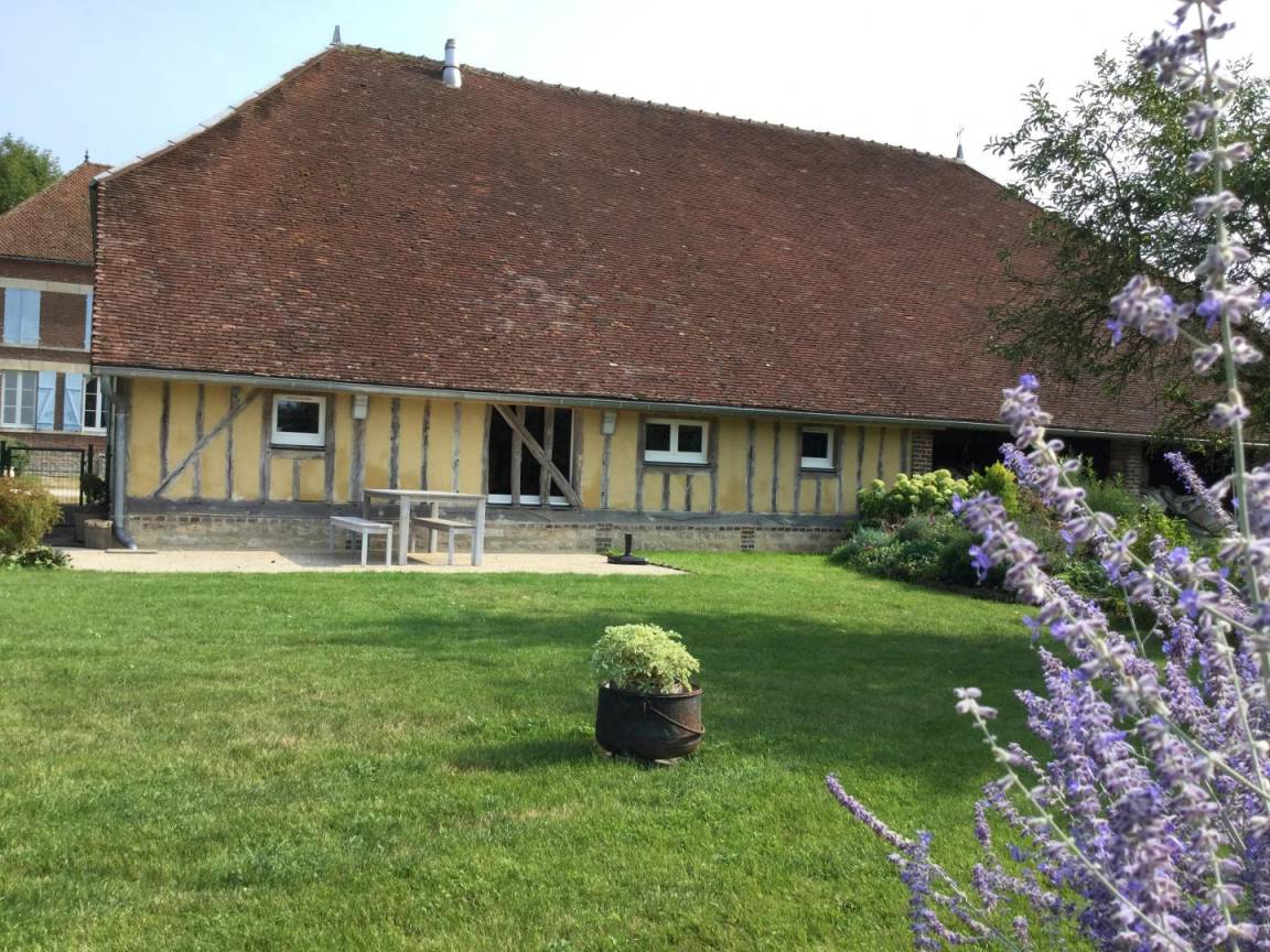 94 M² Gîte ∙ 3 Chambres ∙ 6 Personnes - Chaource