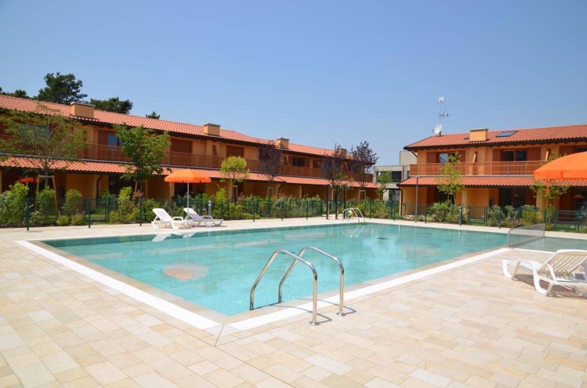 70 M² Ferienwohnung ∙ 2 Schlafzimmer ∙ 6 Gäste - Lignano Pineta