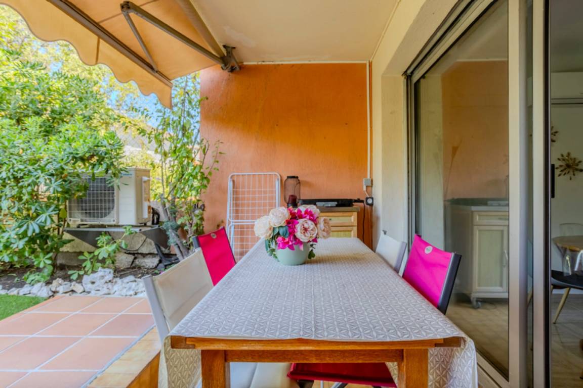 Apartment ∙ 3 Bedrooms ∙ 6 Guests - Cagnes-sur-Mer