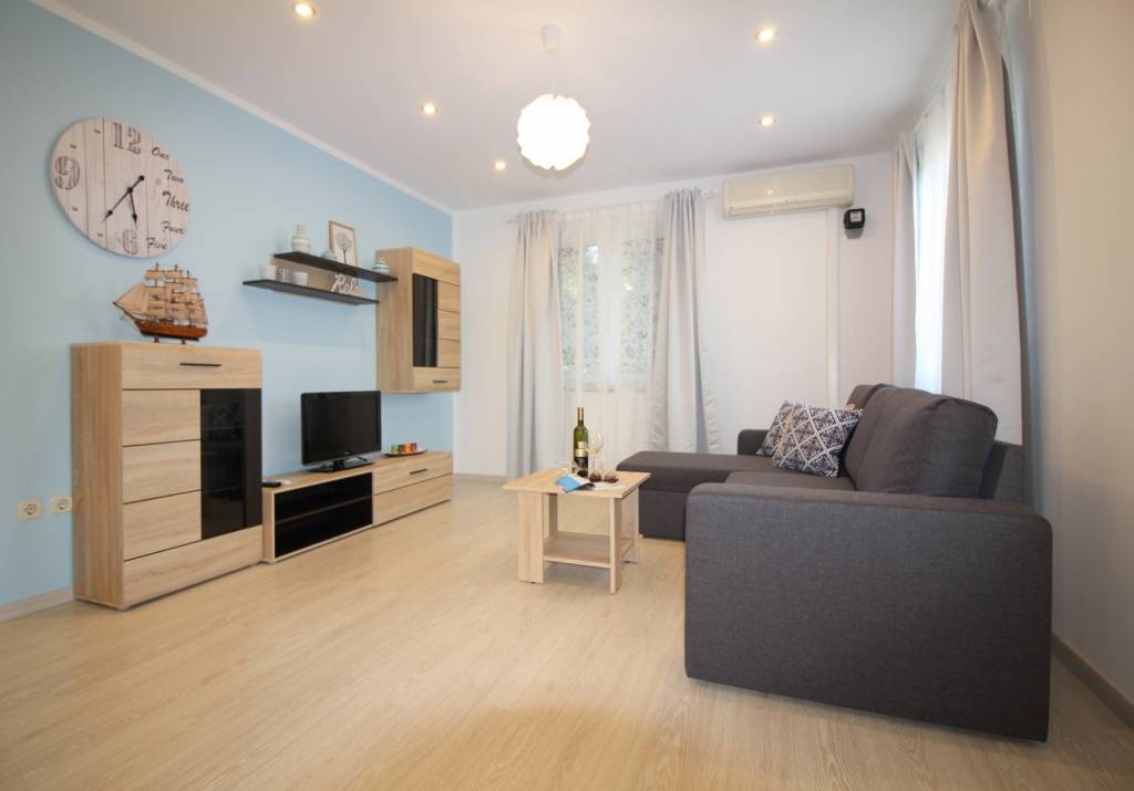 58 M² Casa ∙ 2 Quartos ∙ 5 Hóspedes - Poreč