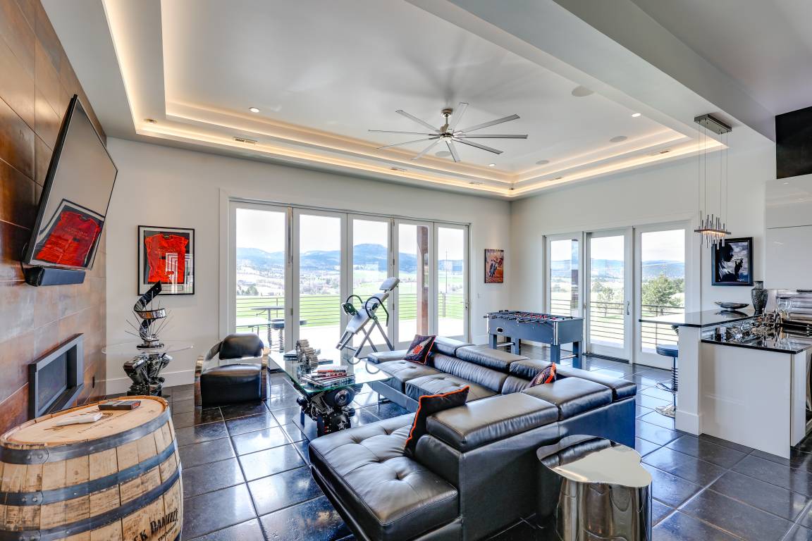 399 M² House ∙ 5 Bedrooms ∙ 16 Guests - South Dakota