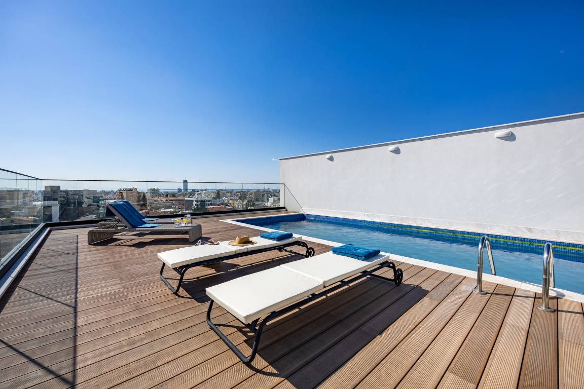 95 M² Apartamento ∙ 3 Habitaciones ∙ 6 Huéspedes - Limassol