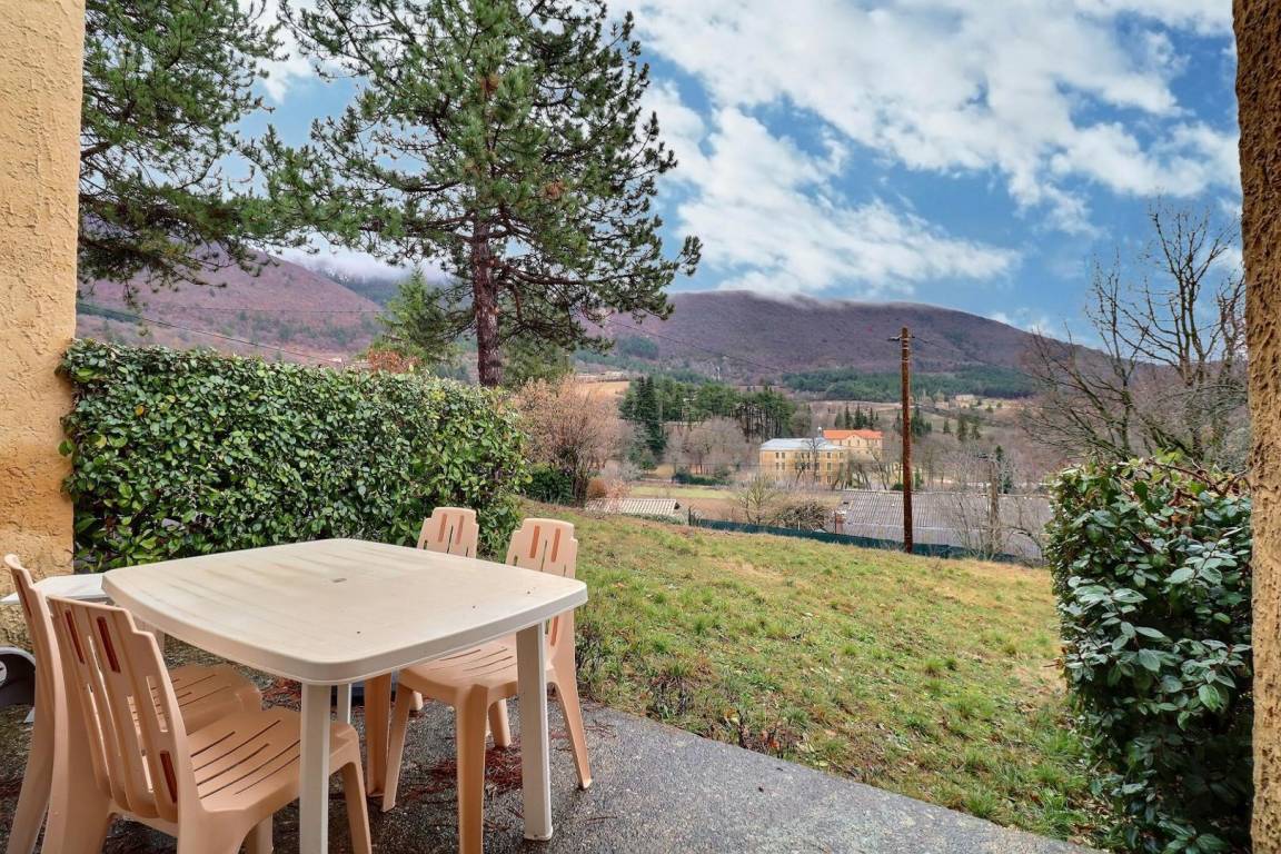 35 M² Mökki ∙ 2 Makuuhuonetta ∙ 3 Vierasta - Bédoin