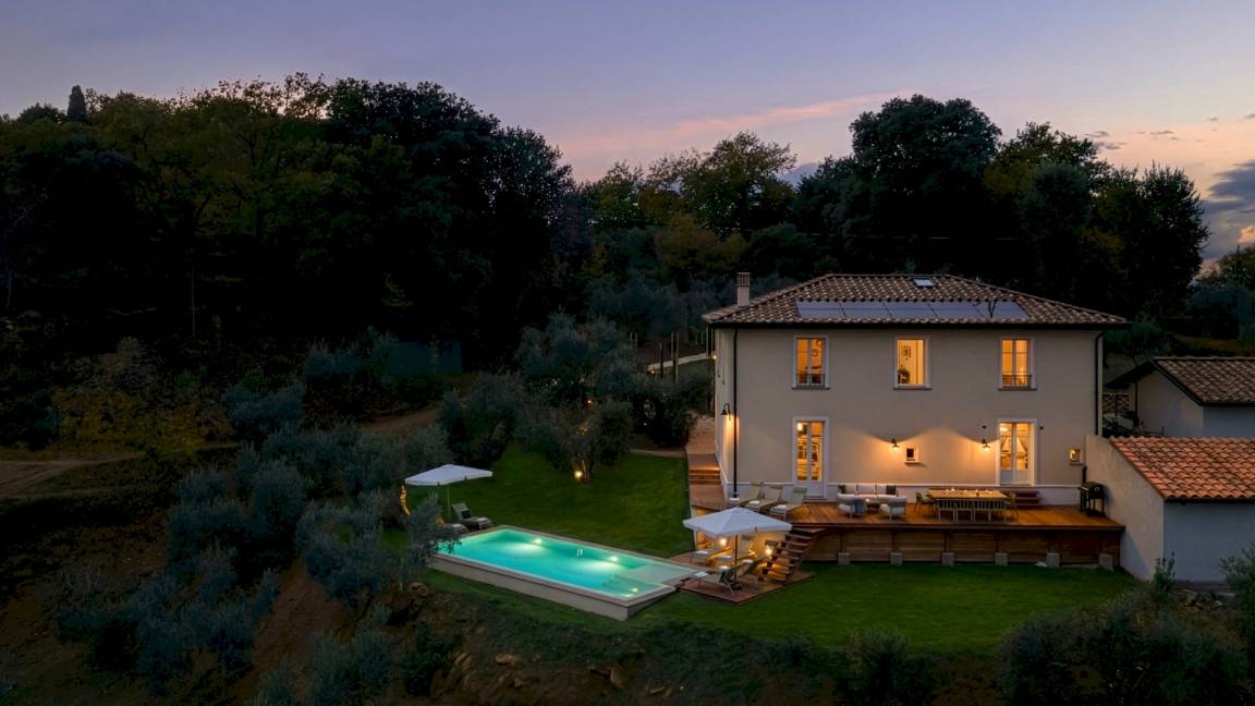 200 M² Villa ∙ 5 Chambres ∙ 10 Personnes - Volterra