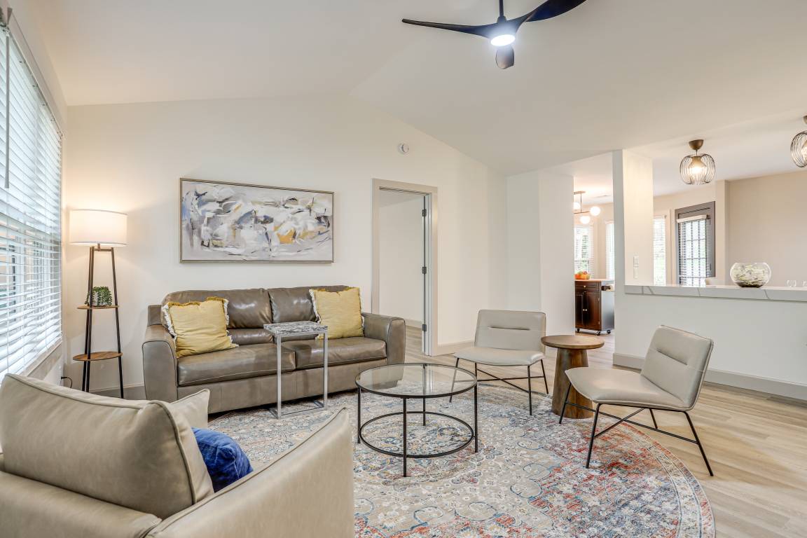 116 M² House ∙ 3 Bedrooms ∙ 6 Guests - Canton, GA