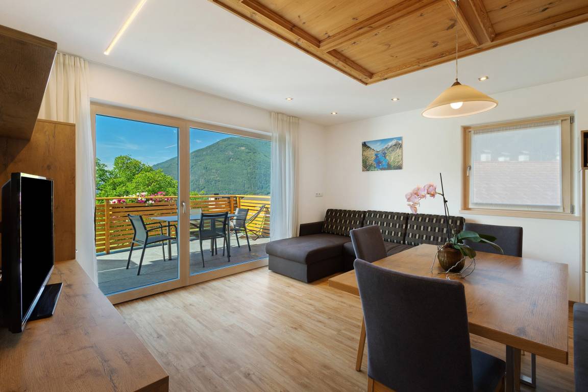 62 M² Apartment ∙ 2 Bedrooms ∙ 6 Guests - Brixen