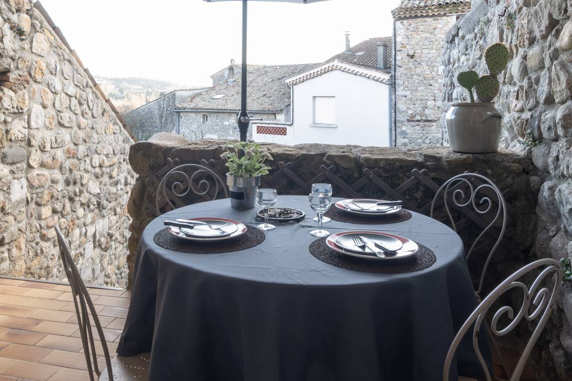 40 M² Appartement ∙ 2 Chambres ∙ 3 Personnes - Balazuc