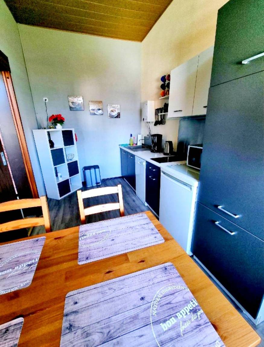 80 M² Apartamento ∙ 2 Habitaciones ∙ 6 Huéspedes - Reichenbach im Vogtland