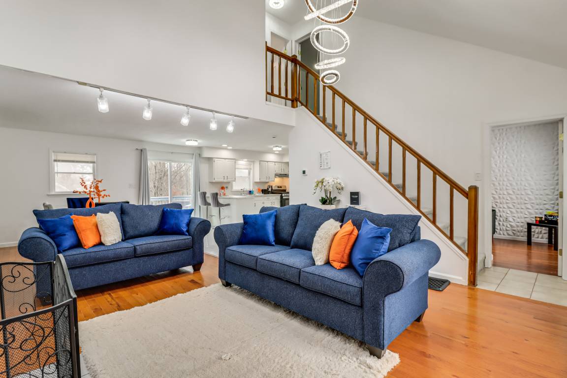 189 M² House ∙ 3 Bedrooms ∙ 8 Guests - Pocono Lake