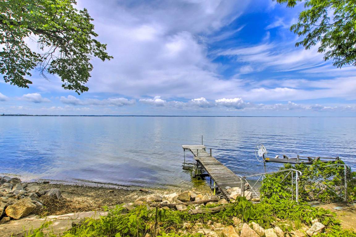 287 M² House ∙ 3 Bedrooms ∙ 11 Guests - Green Bay, WI