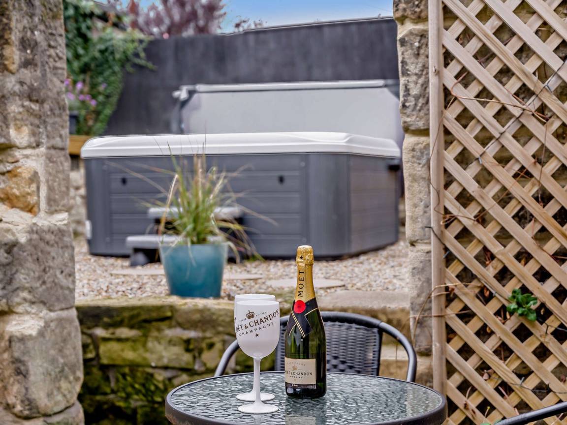 Cottage ∙ 2 Bedrooms ∙ 4 Guests - Warkworth Castle