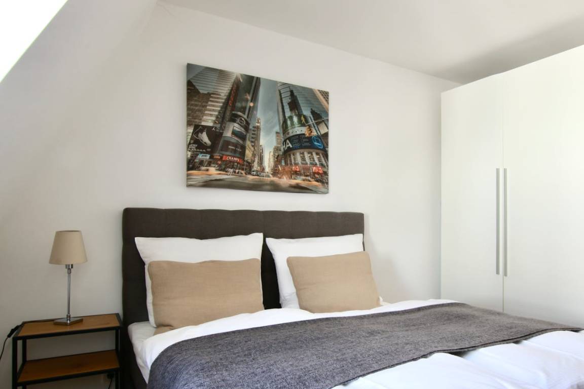 23 M² Apartment ∙ 2 Guests - Köln
