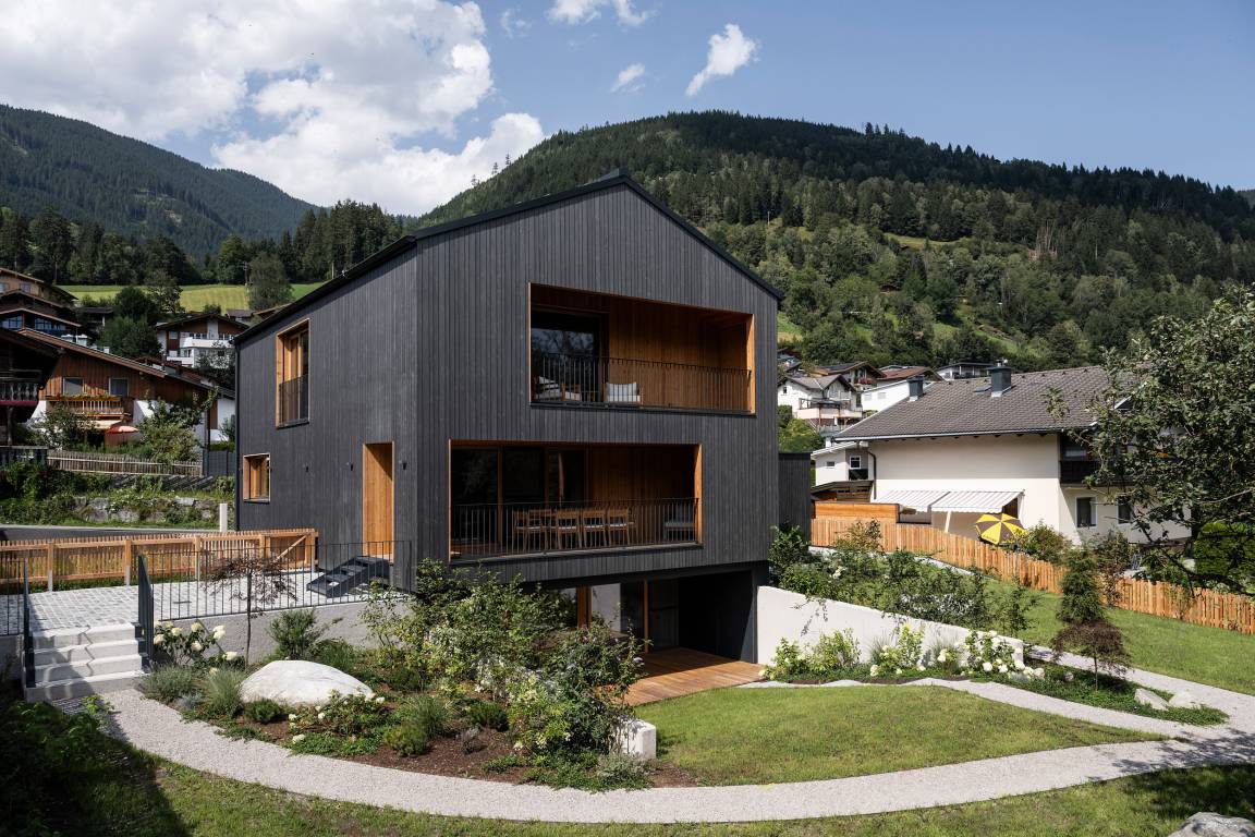 220 M² Chalet ∙ 4 Bedrooms ∙ 10 Guests - Viehhofen