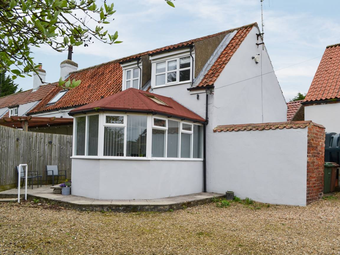 Cottage ∙ 2 Bedrooms ∙ 4 Guests - Driffield