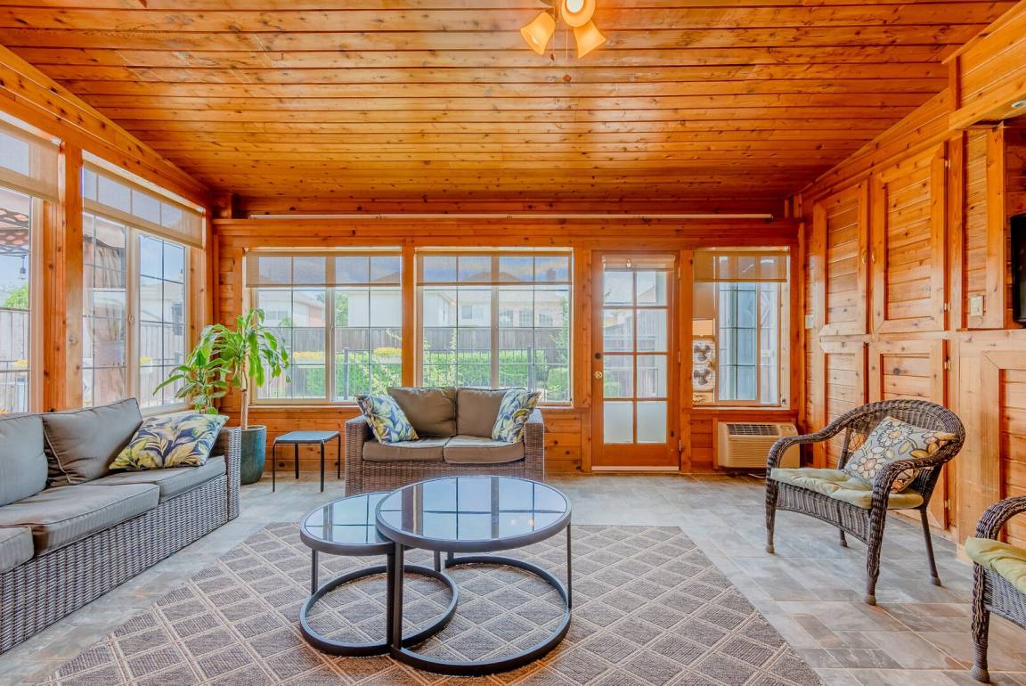 372 M² Ferienhaus ∙ 6 Schlafzimmer ∙ 14 Gäste - Plano, TX