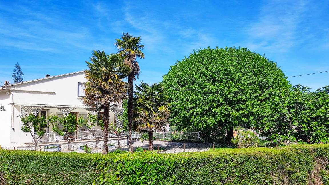 60 M² Mökki ∙ 2 Makuuhuonetta ∙ 4 Vierasta - Ariège