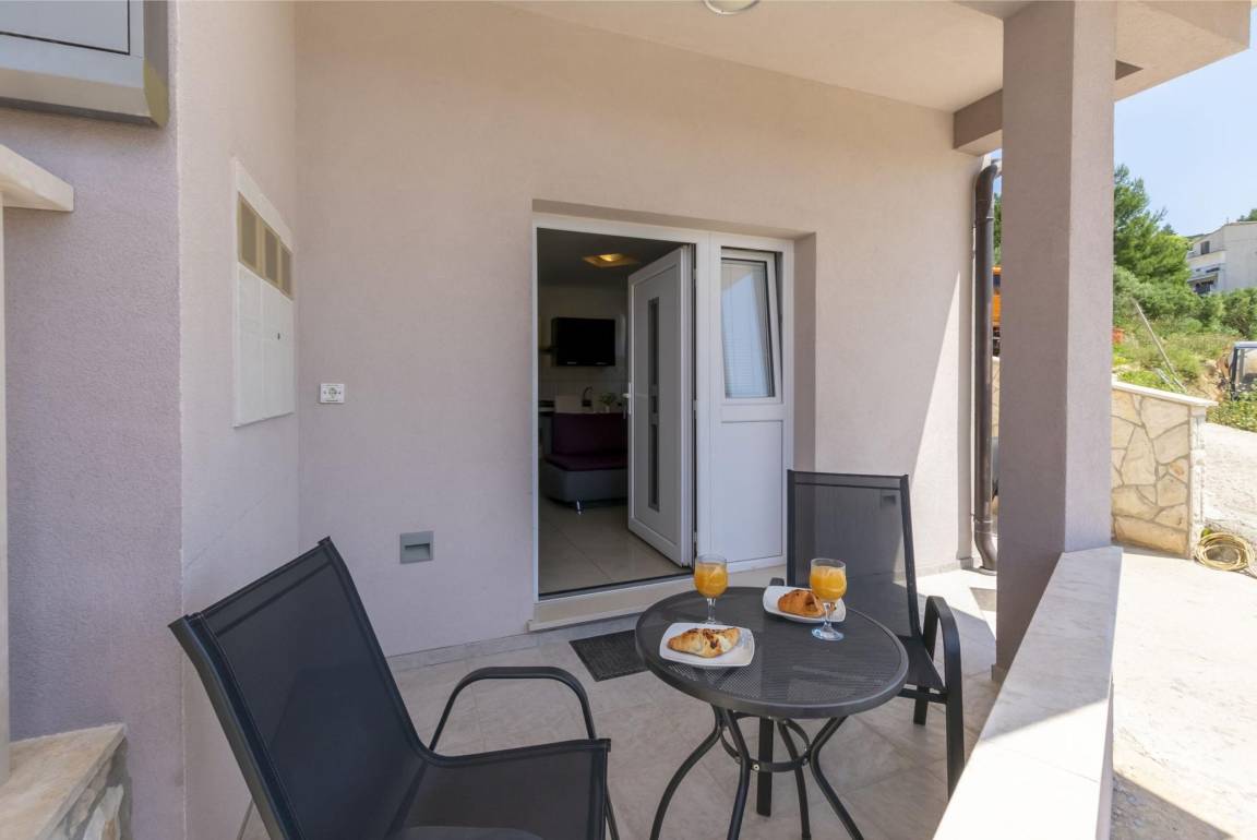 Appartement ∙ 1 Slaapkamer ∙ 4 Gasten - Omiš