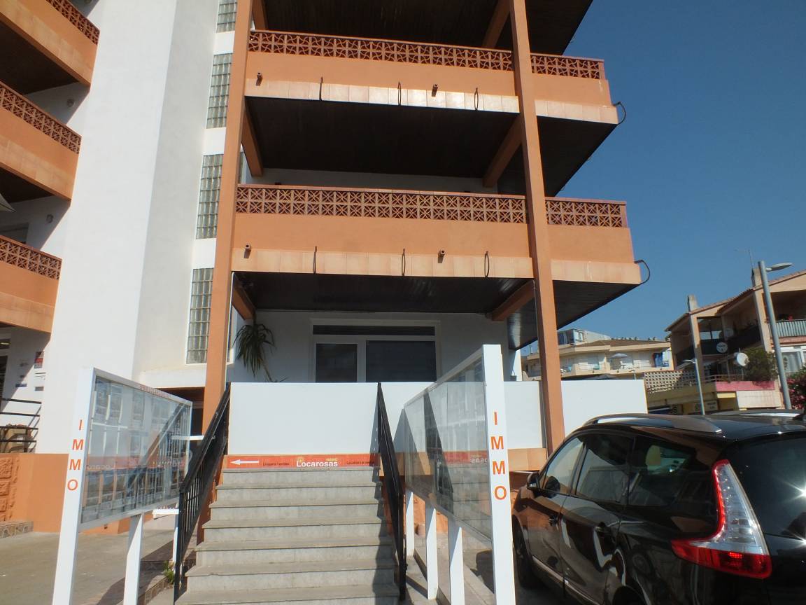 Apartment ∙ 1 Bedroom ∙ 4 Guests - Roses