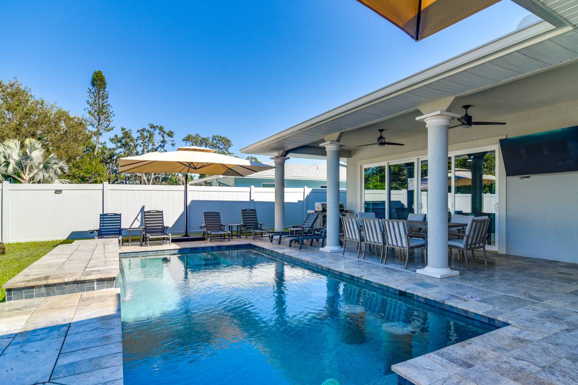 231 M² House ∙ 4 Bedrooms ∙ 10 Guests - St. Pete Beach, FL