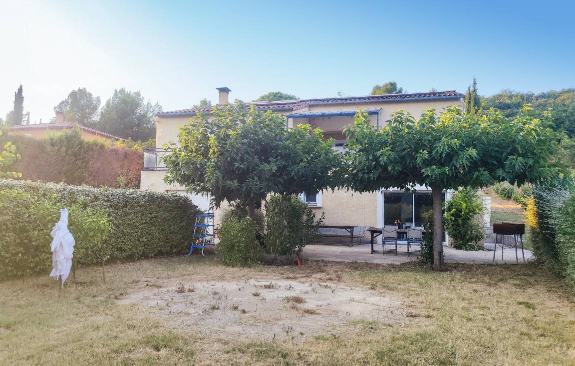 30 M² Appartement ∙ 1 Chambre ∙ 4 Personnes - Clermont-l'Hérault
