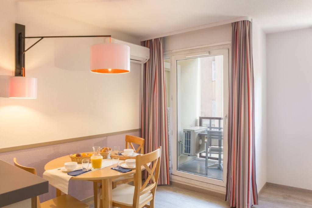 26 M² Apartamento ∙ 4 Huéspedes - Menton