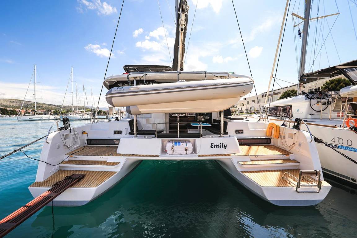13 M² Casa Flotante ∙ 4 Habitaciones ∙ 8 Huéspedes - Trogir
