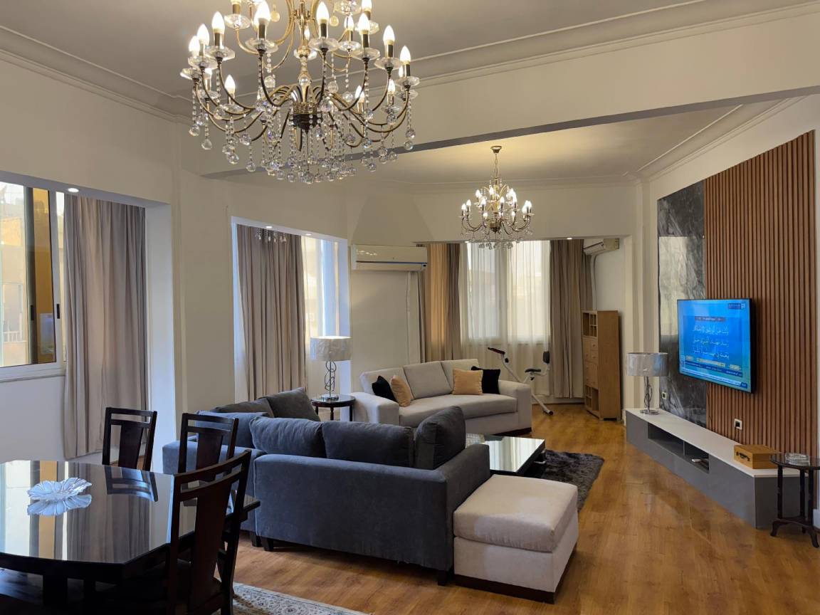 220 M² Apartamento ∙ 3 Habitaciones ∙ 6 Huéspedes - Cairo