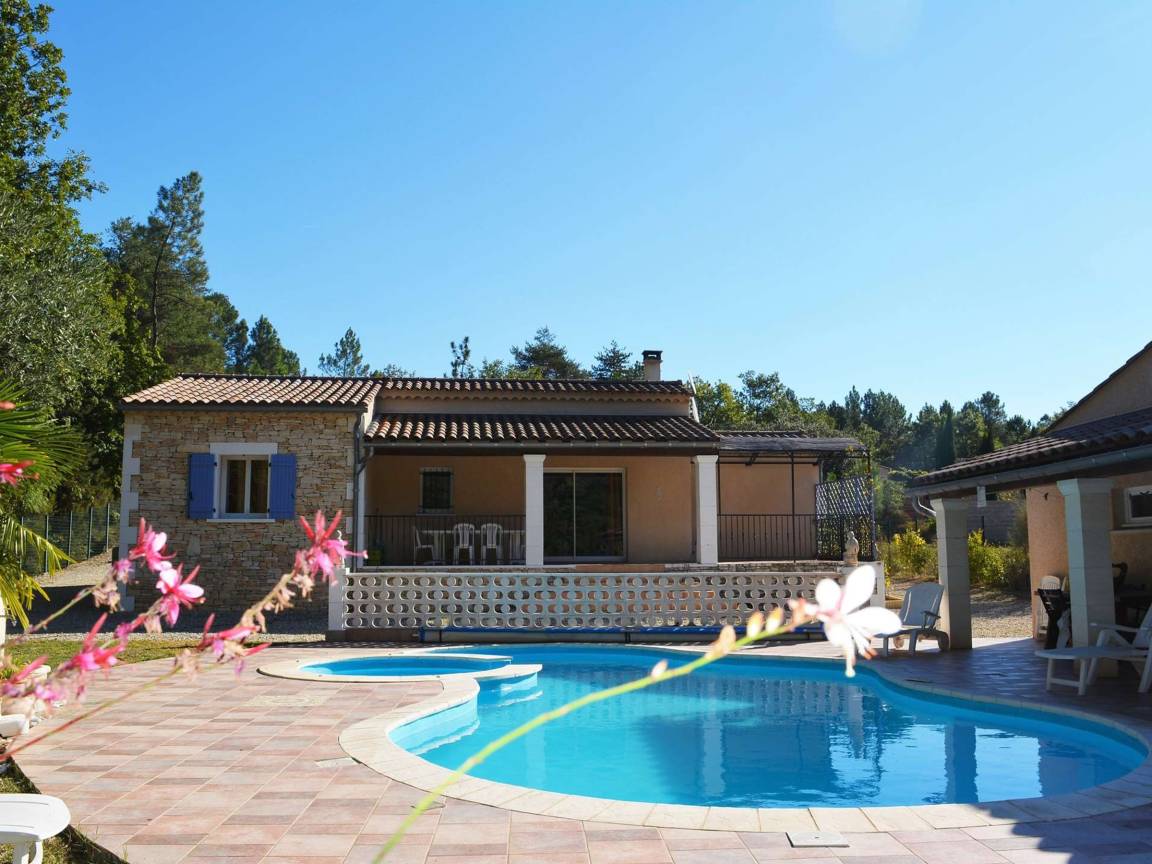 90 M² Casa ∙ 3 Habitaciones ∙ 6 Huéspedes - Barjac