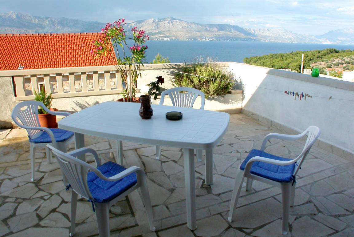 57 M² Appartement ∙ 2 Chambres ∙ 4 Personnes - Postira