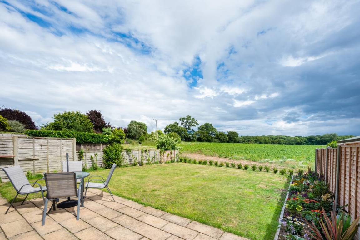 Cottage ∙ 3 Bedrooms ∙ 4 Guests - Dunwich