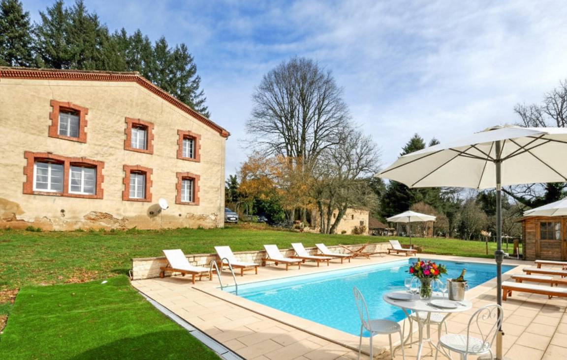 153 M² Ferienhaus ∙ 5 Schlafzimmer ∙ 10 Gäste - La Salvetat-sur-Agout