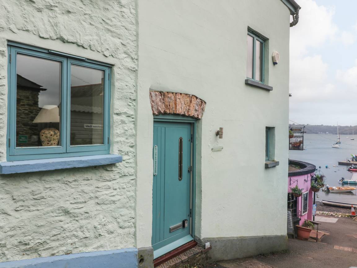 Cottage ∙ 2 Bedrooms ∙ 4 Guests - Totnes