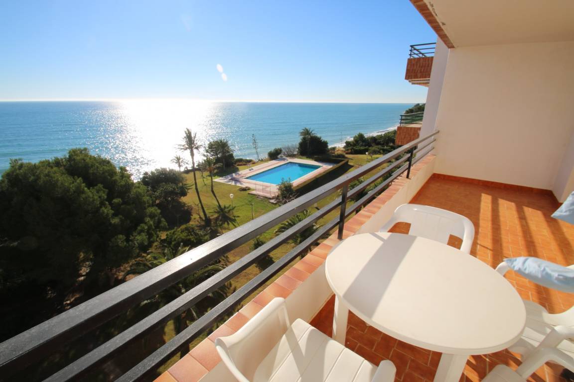 80 M² Apartamento ∙ 2 Habitaciones ∙ 6 Huéspedes - Miami Platja
