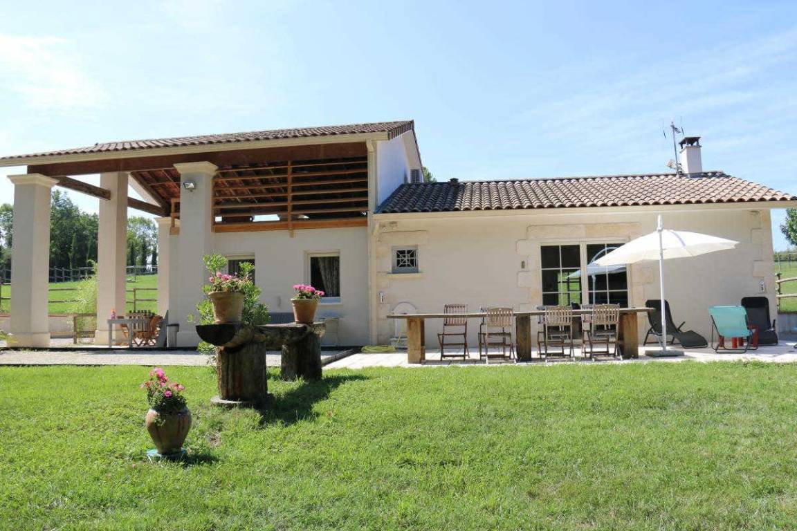 90 M² Gîte ∙ 2 Chambres ∙ 4 Personnes - Balma