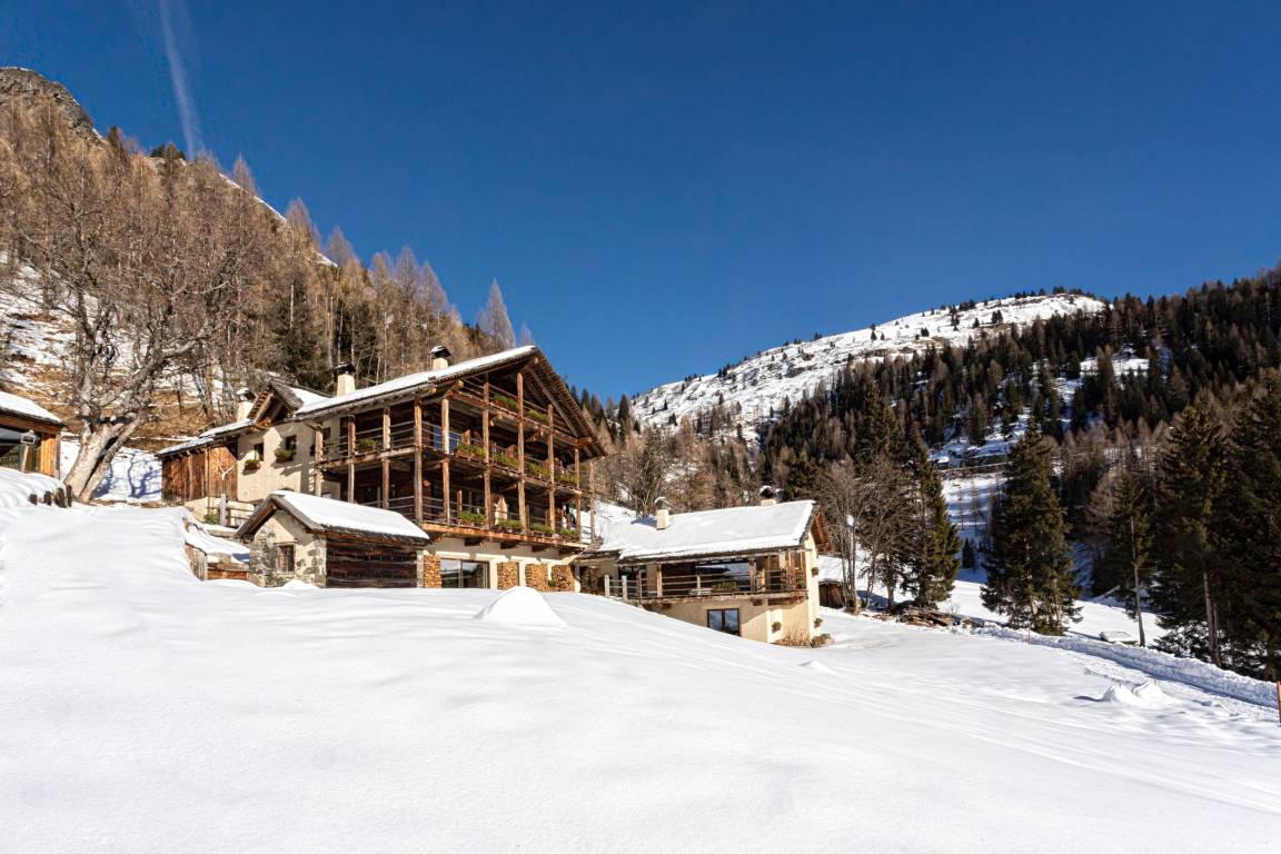 800 M² Villa ∙ 1 Habitación ∙ 16 Huéspedes - Corvara in Badia