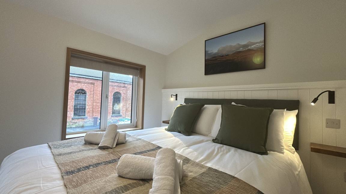 102 M² Ferienhaus ∙ 2 Schlafzimmer ∙ 4 Gäste - Clifden